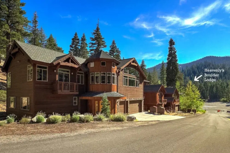 Heavenly Mountain Chalet - Skiing, Pets, Hot Tub - Nevada