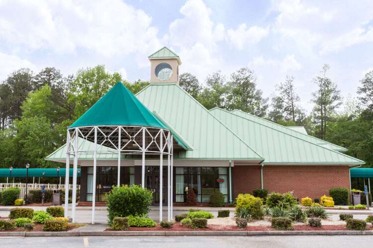 Days Inn By Wyndham Petersburg/south Fort Lee - Fort Lee, VA