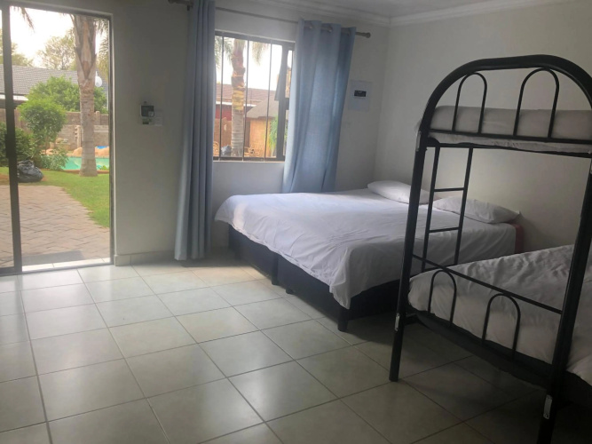 Africaren Budget Stay - Kempton Park