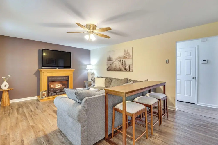 7 Mi To Big Boulder: Resort-style Poconos Retreat - Lake Harmony, PA