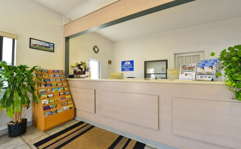 Smokies Motel - Sevierville, TN