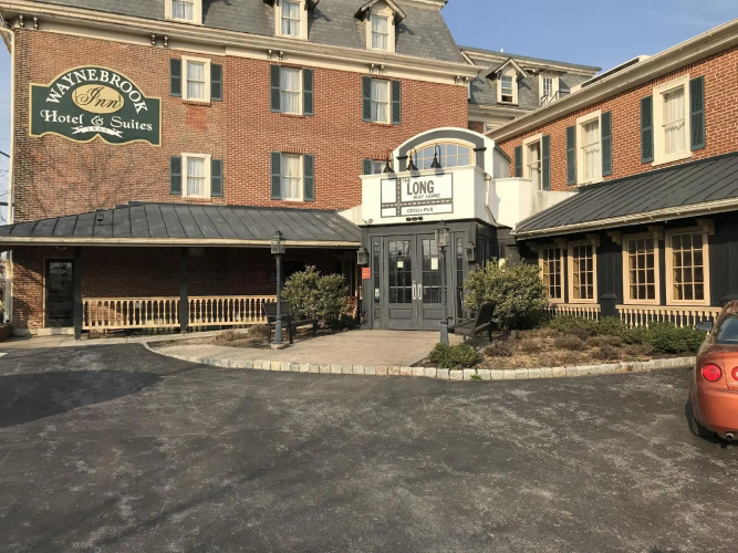 Waynebrook Inn, Est 1865 - Pennsylvania