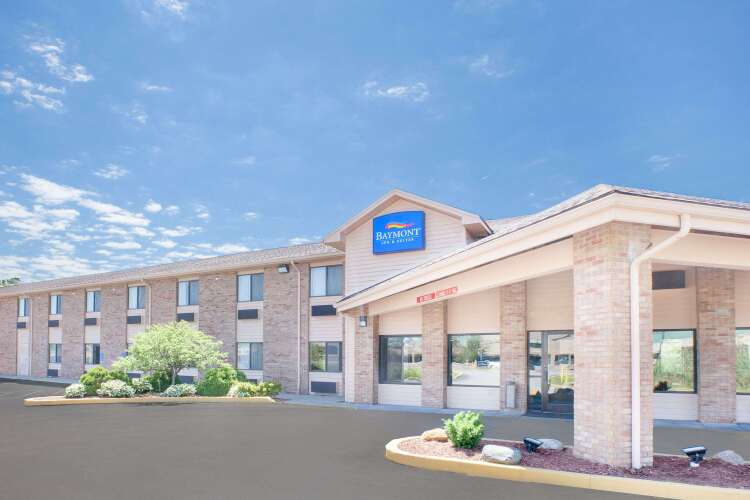 Baymont By Wyndham Port Huron - Port Huron, MI