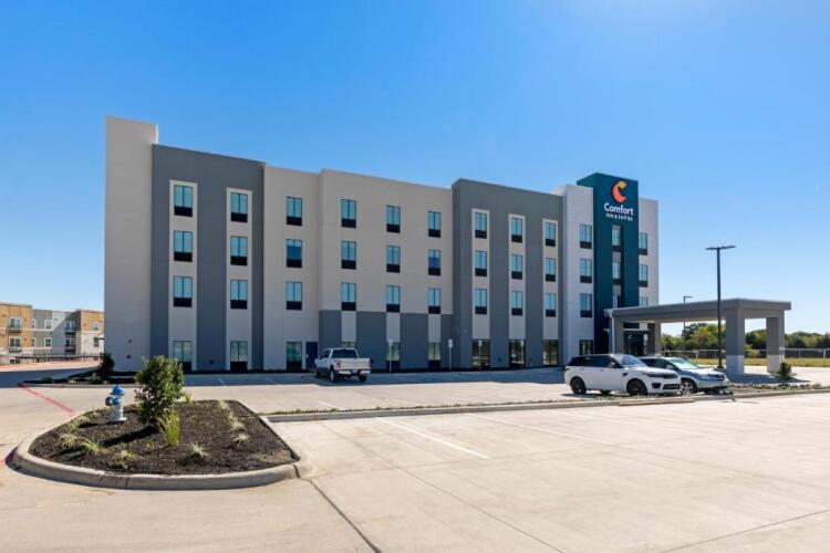 Comfort Inn & Suites Balch Springs - Se Dallas - Mesquite, TX