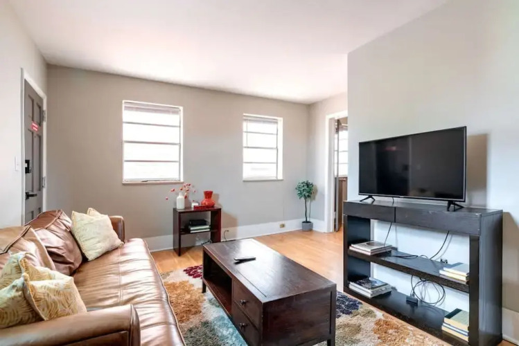 Short North Convention Private Parking Pets - Ohio