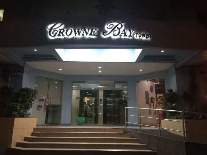 Ofw At Crowne Bay Tower - Parañaque