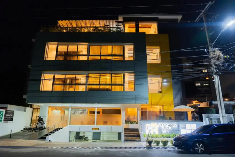 Stay Here Suites - Santo Domingo