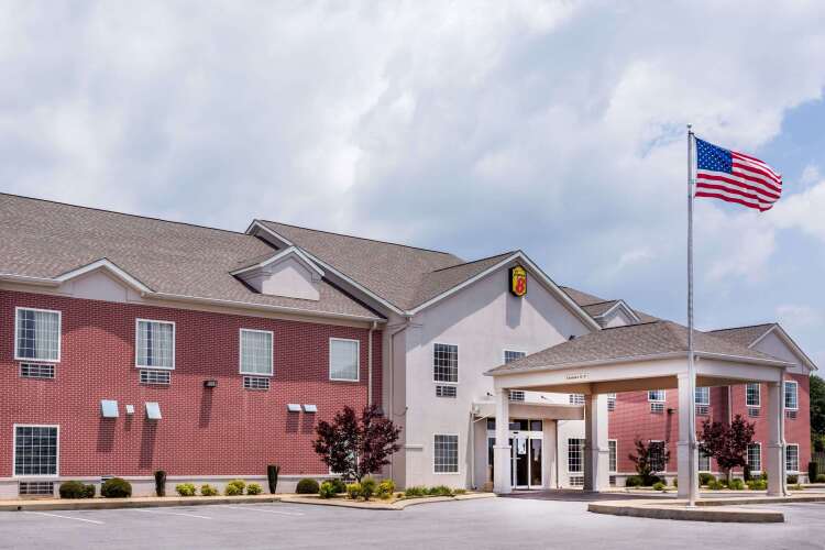 Super 8 By Wyndham Rainsville - Guntersville Lake