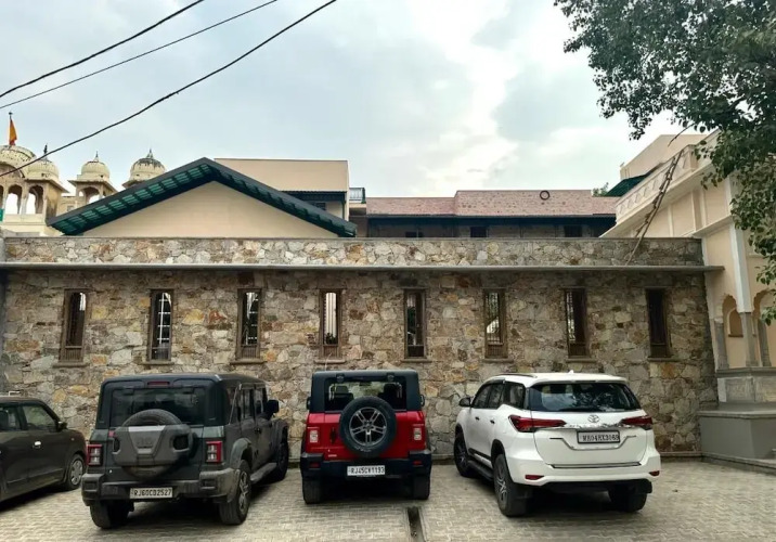 First Courtyard - Mandawa