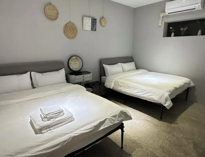 Entire Pool House For 10 People - Tainan City
