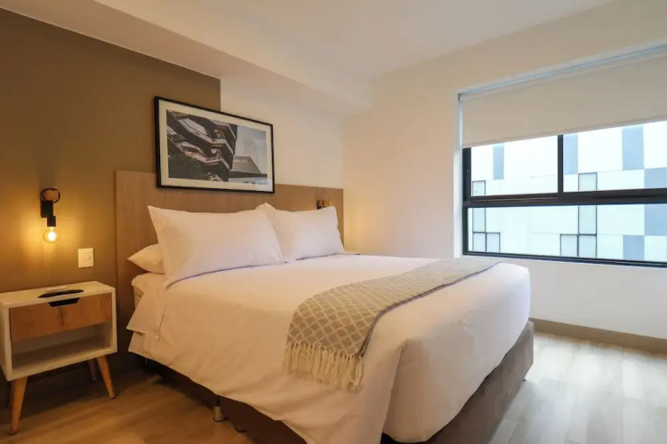 One By Wynwood House - Lima