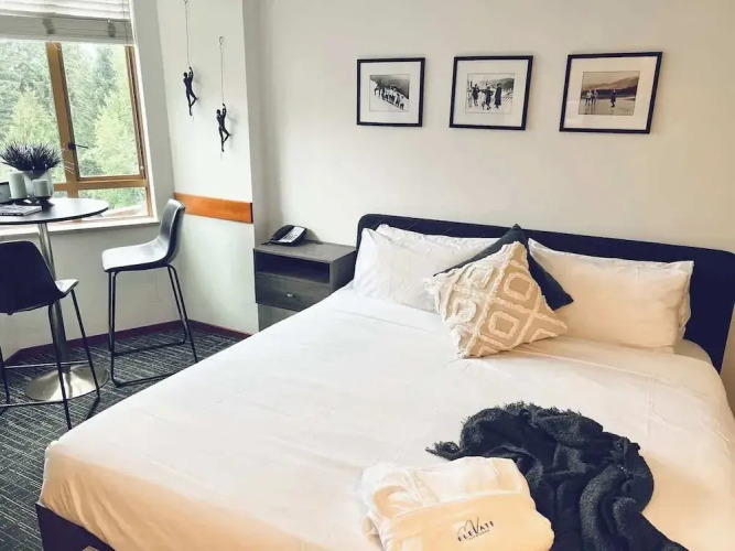 Entire Studio In Whistler Village Resort - Unit 437 - Whistler