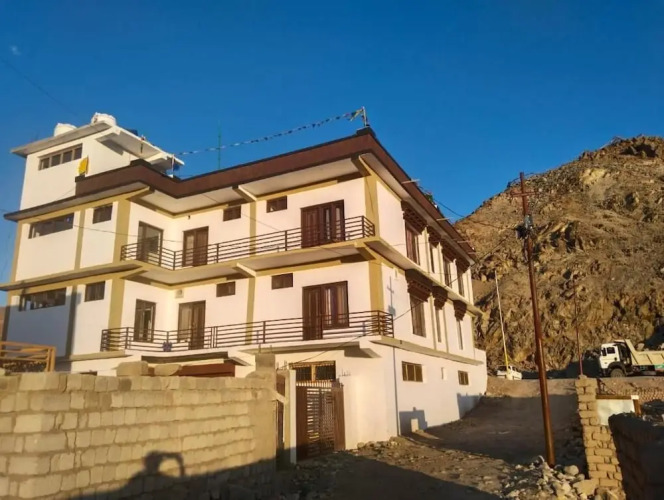 Mount Vista Leh - Leh