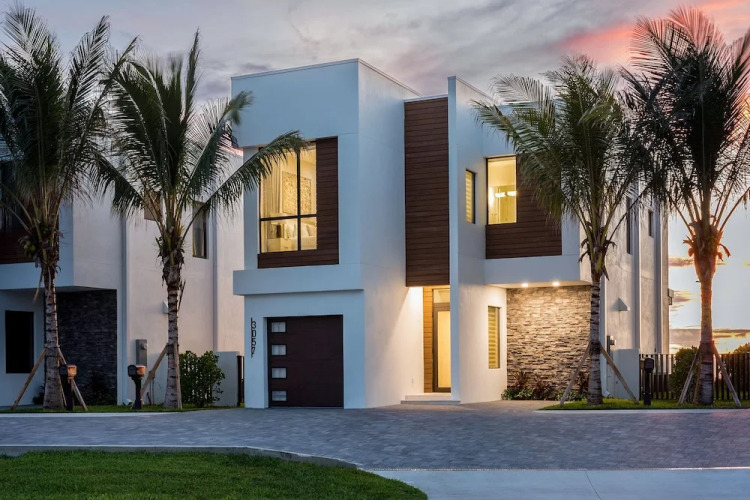 Harbor Island Beach Club By Villatel - Melbourne Beach, FL