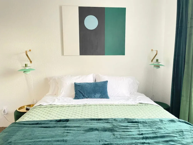 Mcm Styled Condo Sleeps 4 Pool Hot Tub - Palm Desert, CA