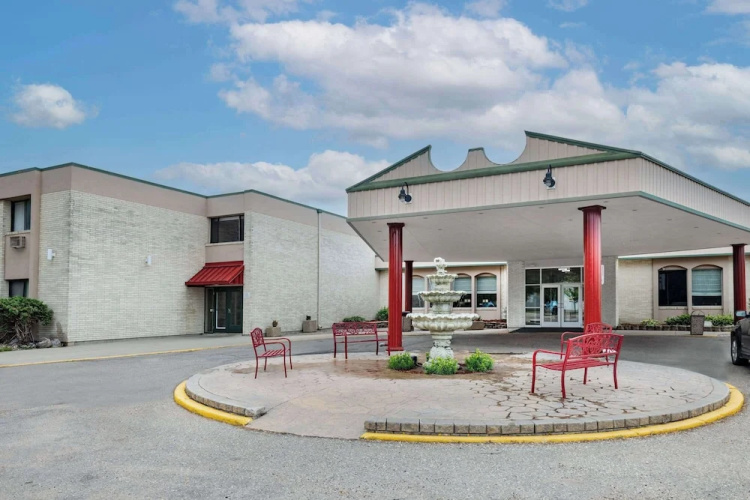 Ramada Grand Forks - Grand Forks