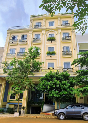 La Mia Lakeview Hotel - Pleiku