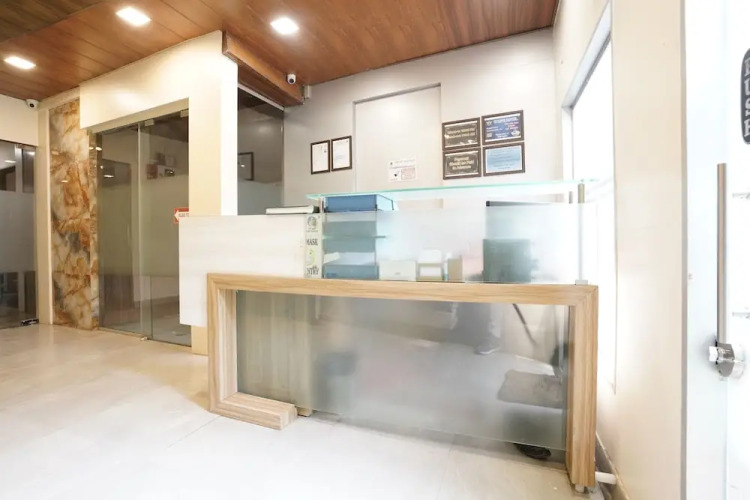 U Life Hotel - Mumbai