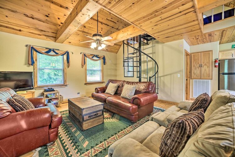 'Golfer's Retreat' - Cabin In Resort - Alabama