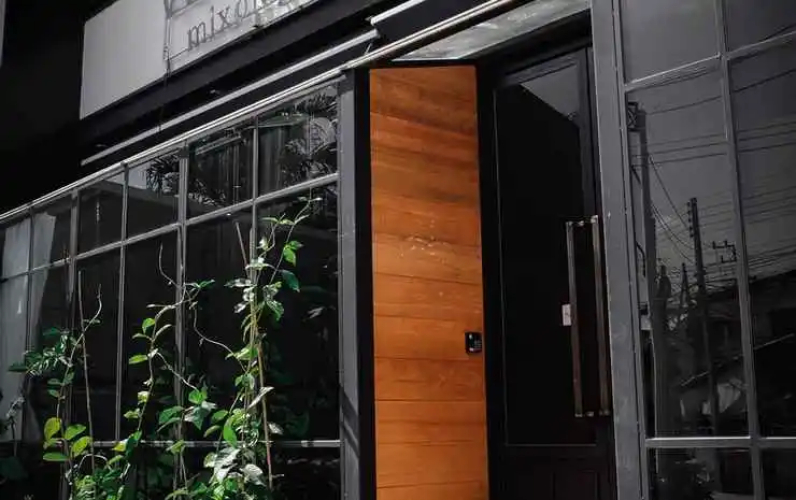 Within Korat Sawairiang - Nakhon Ratchasima