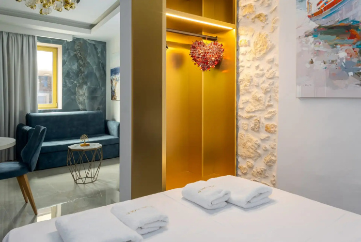 Royal Gold City Suites - Heraklion