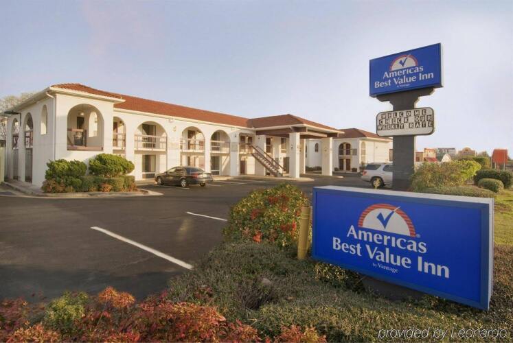 Econo Lodge - Gainesville, GA