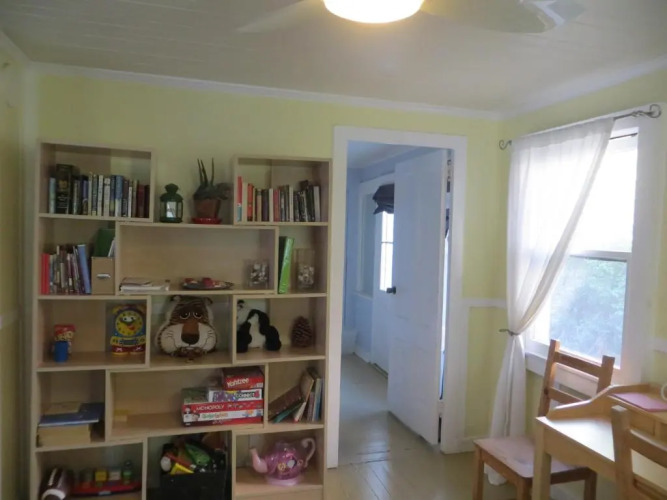 Hill Street Cottage - Los Angeles, CA