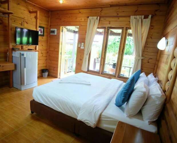 Tonsak Resort - Ko Samet