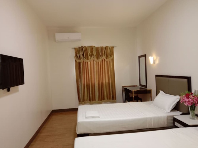 Meaco Royal Hotel- Lucena - Lucena, Philippines
