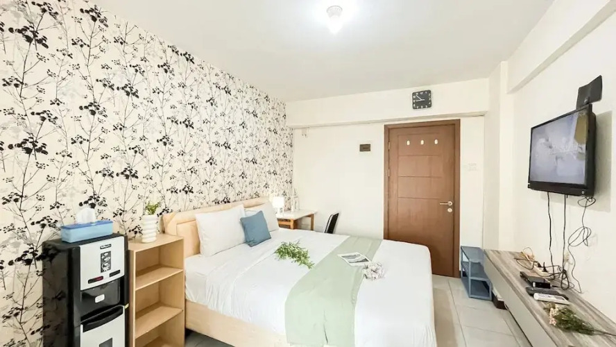 Cozy Bloom Studio Apartment Cinere Resort - Jakarta