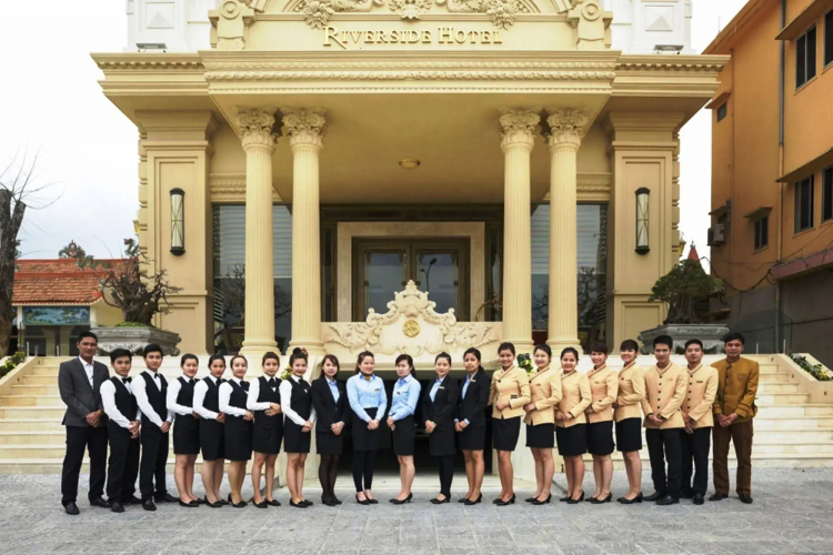 Riverside Hotel - Đồng Hới