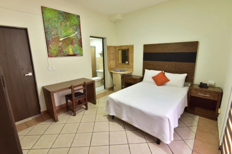 Bed Bed Estrella - Gomez Palacio