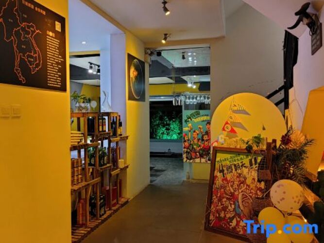 Utra·dianchi Villa Hotel - Kunming