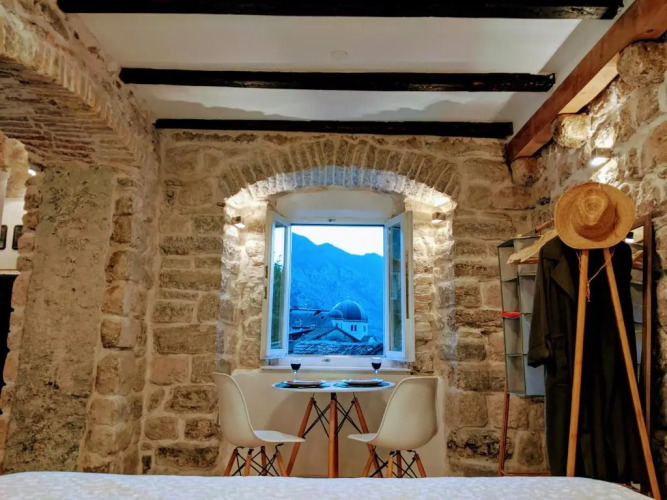 Romantic Rooftop View Hideaway- Old Town Nr 404 - Kotor