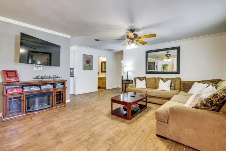 Charming Lake Retreat W/ Patio & Boat Parking! - Canyon Lake, TX