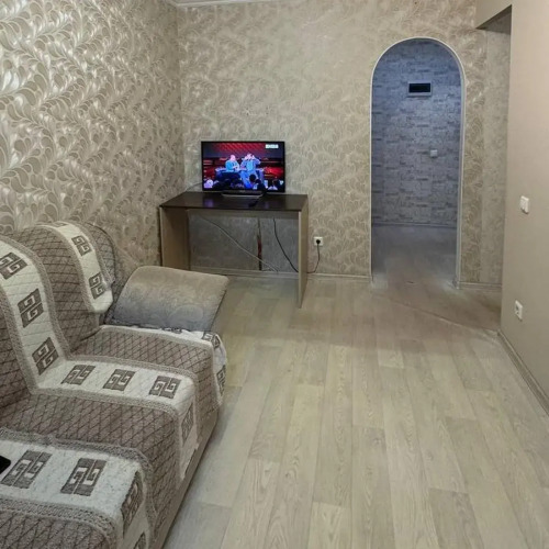Fan House On Adel Kutuya Street 8 - Rusia