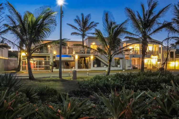 Bentley On The Beach - Umhlanga