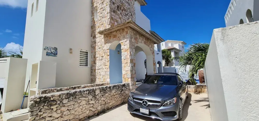 Casa Reyes Stunning Rooftop Oceanview - Isla Mujeres