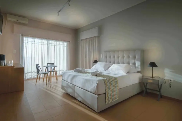 Chios Hotel - Хиос