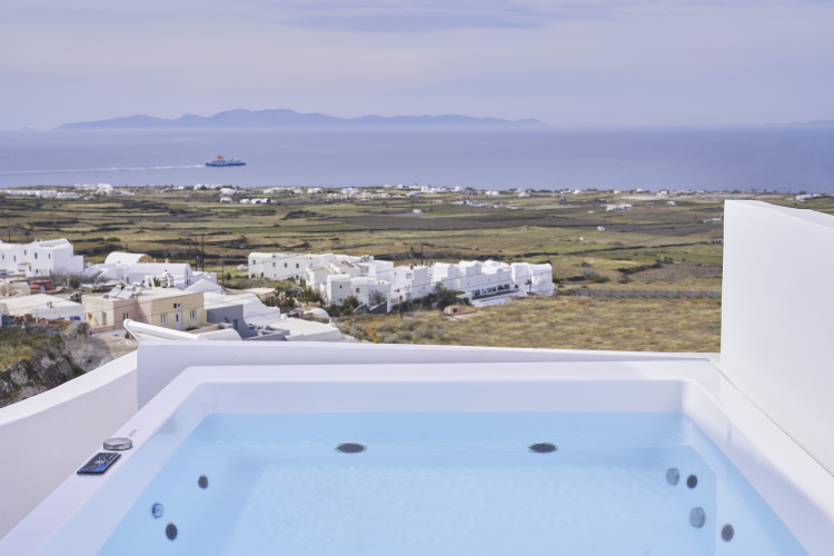 Fava Eco Suites - Oia