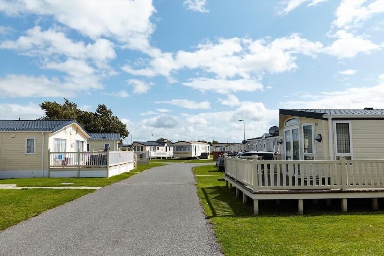 Golden Sands Holiday Park - Towyn