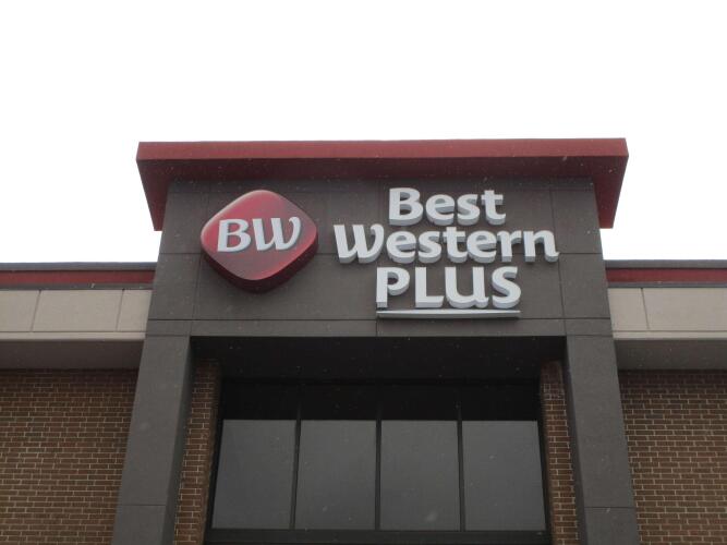 Best Western Plus St. Louis West-westport - Hidden Valley Ski Resort, MO