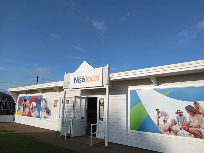 Pet Stay Free Heacham 3 Bedroom Van With Decking - Heacham
