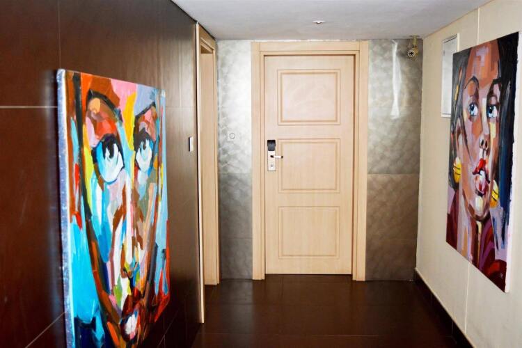 Roots Hotel Apartment - Accra