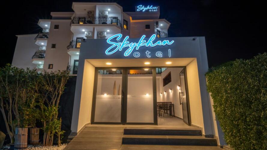 Skykhan Otel - Çalış Beach