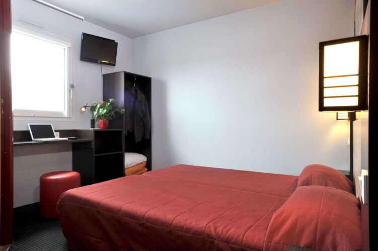 Brit Hotel Saint-quentin - Saint-Quentin