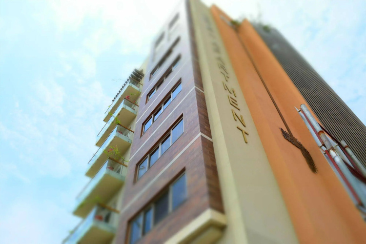 Roots Hotel Apartment - Accra