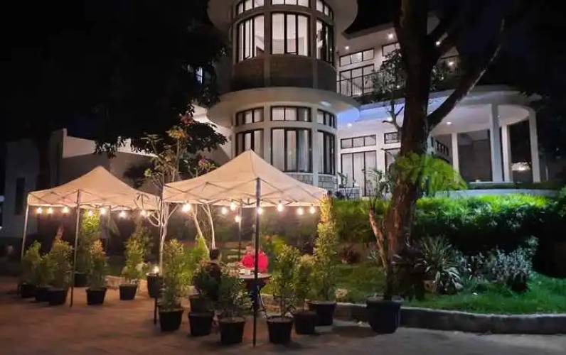 Greentrees Guest House - Malang