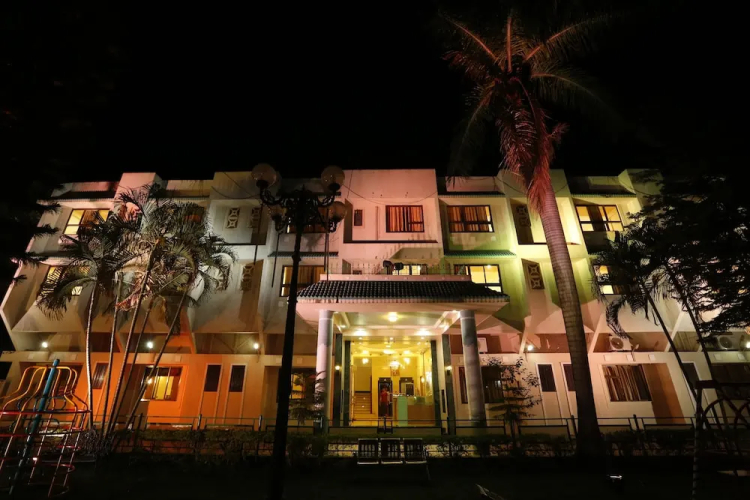 Hotel Ravi Kiran - Alibag