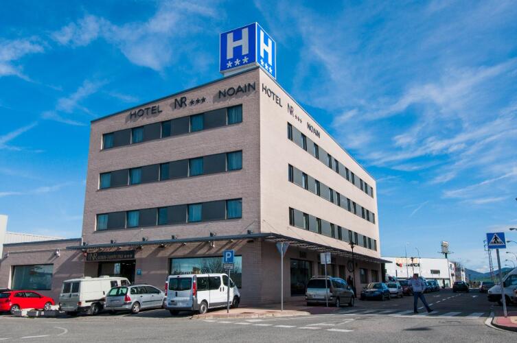 Ibis Styles Pamplona Noain - Navarra